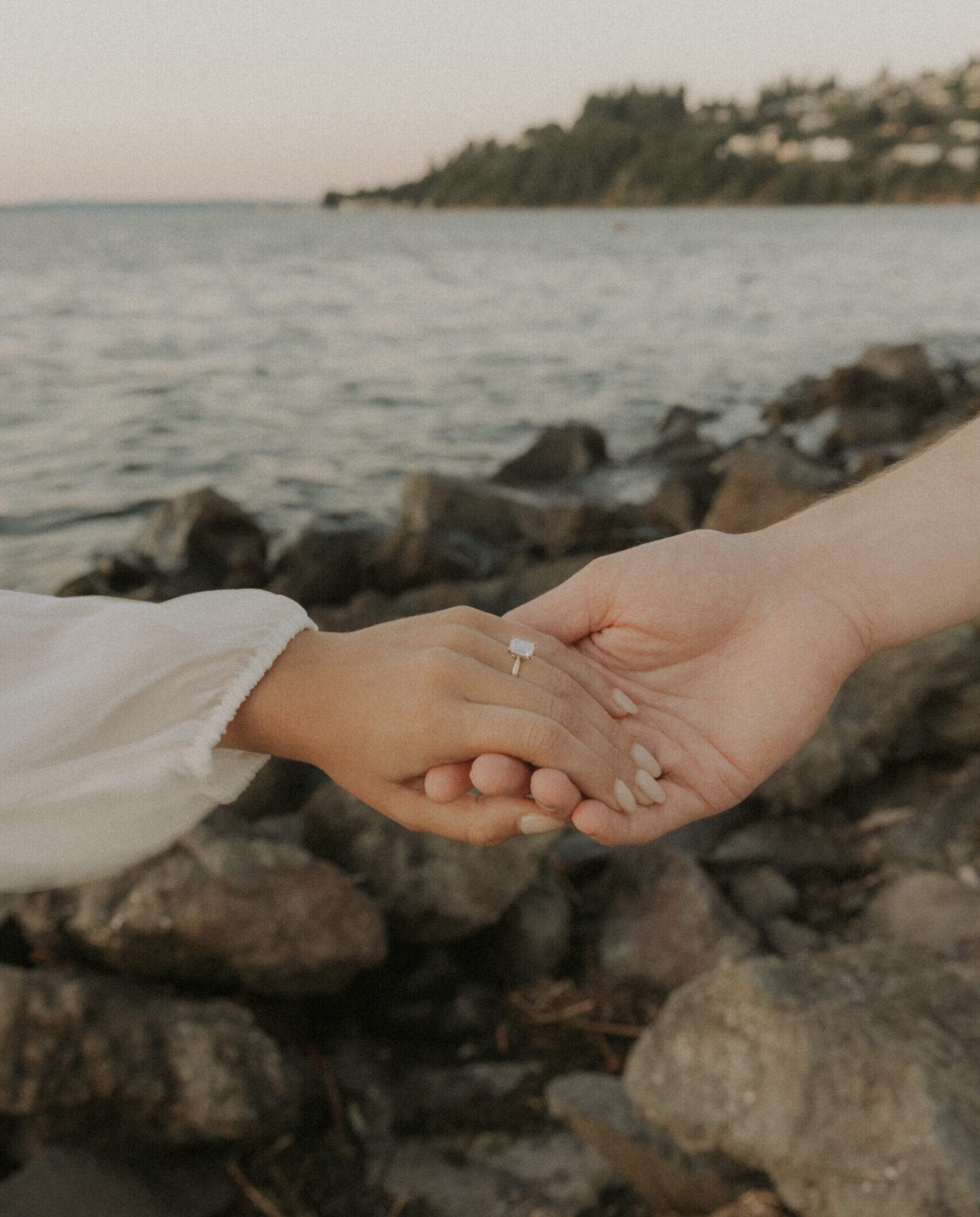 Browns Point Engagement Session - brookenalani.com